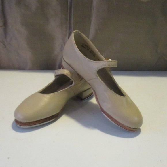 Leo's | Shoes | Soft Leather Girls Tap Dancing Shoes 2 12 M | Poshmark
